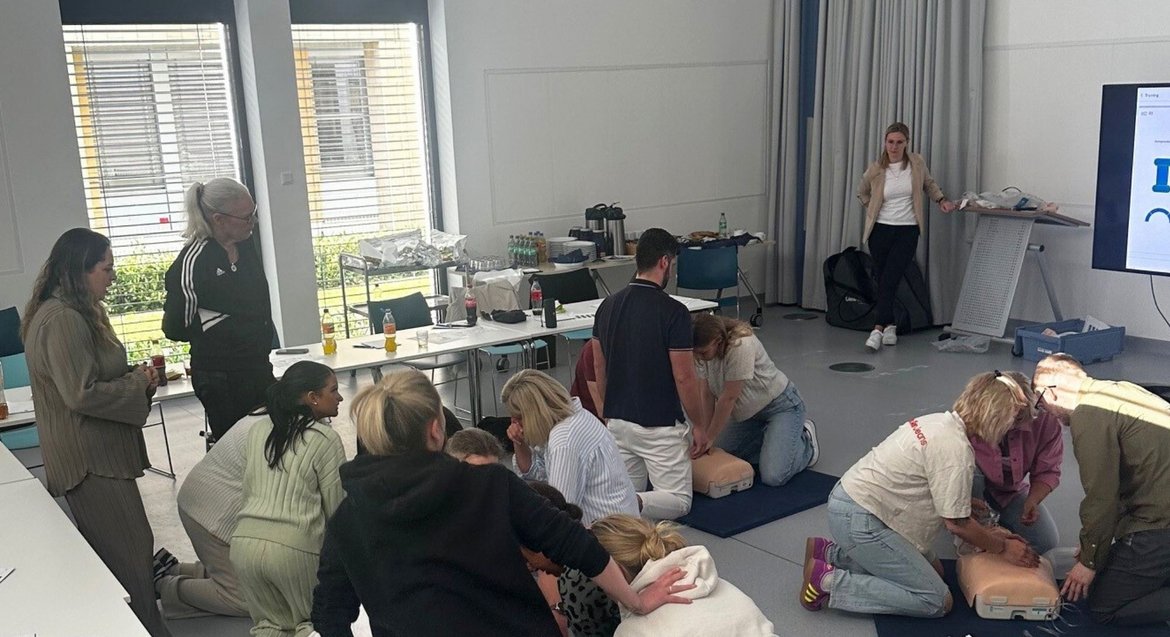 Gelungener Start der BLS Weiterbildung für MFA